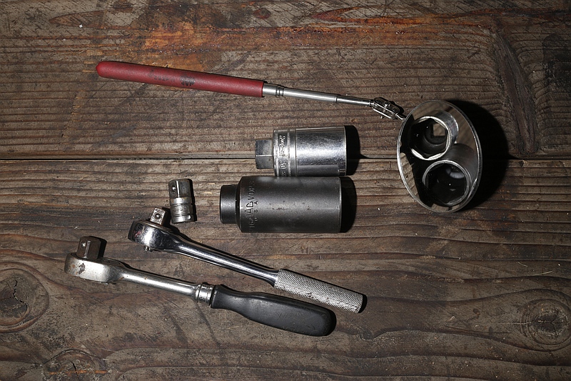 Radiator Fan Switch Replacement from Above.... | VW Vortex - Volkswagen ...